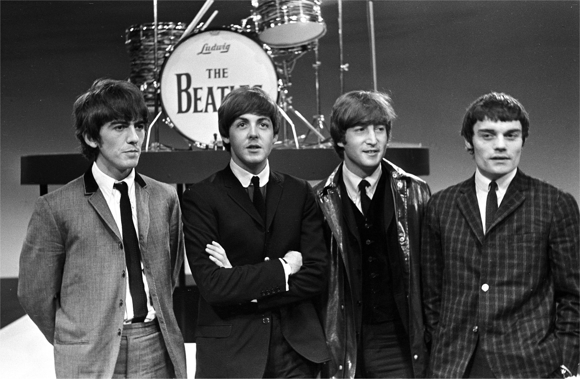 18 Beatles Famous Faces II 18 Beatles Famous Faces II